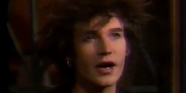 ‘120 Minutes’ Rewind: Love and Rockets' Daniel Ash talks to Dave ...