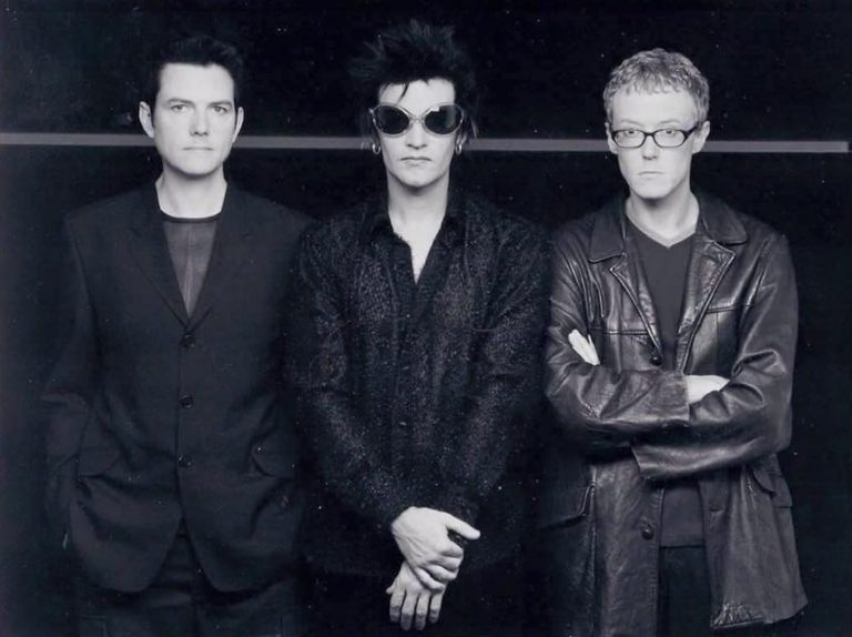 Q&A: Daniel Ash on Love and Rockets' reunion, his new band — and ...