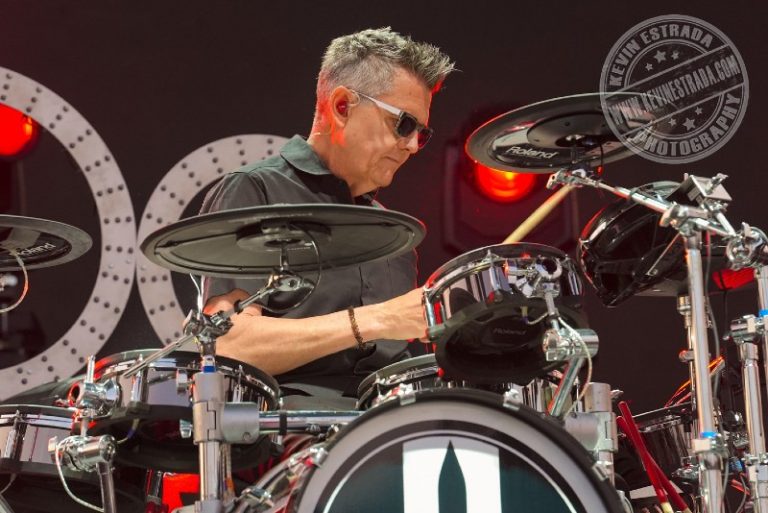 Photos: Love and Rockets reborn with first performance in 15 years at ...